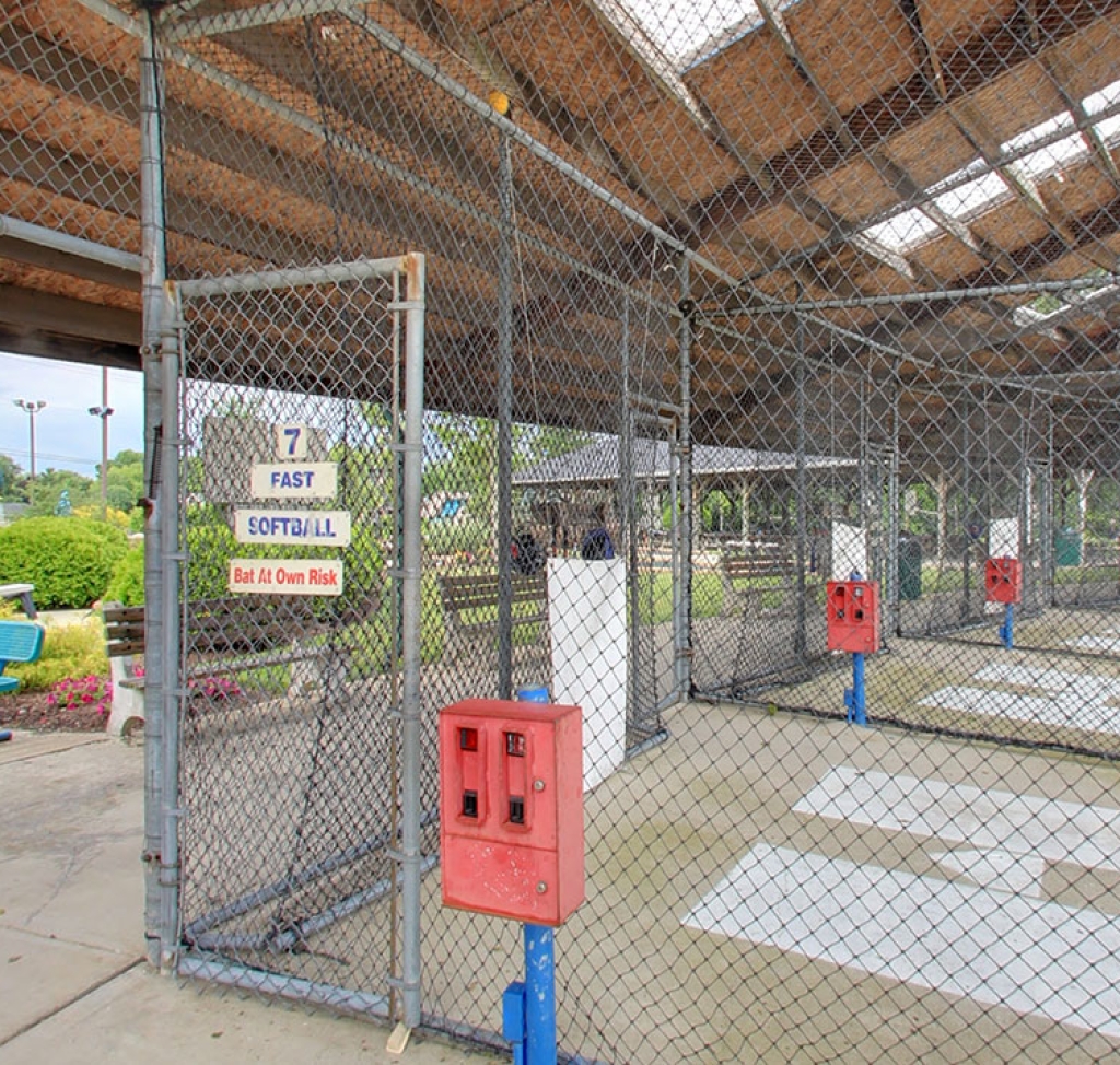 Batting Cages | The Magic Castle Family Fun Center - Dayton, OH